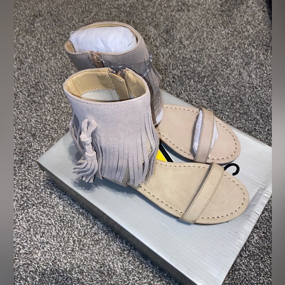 Volatile | Shoes | Volatile Kids Fringe Sandal Sz 3 | Poshmark